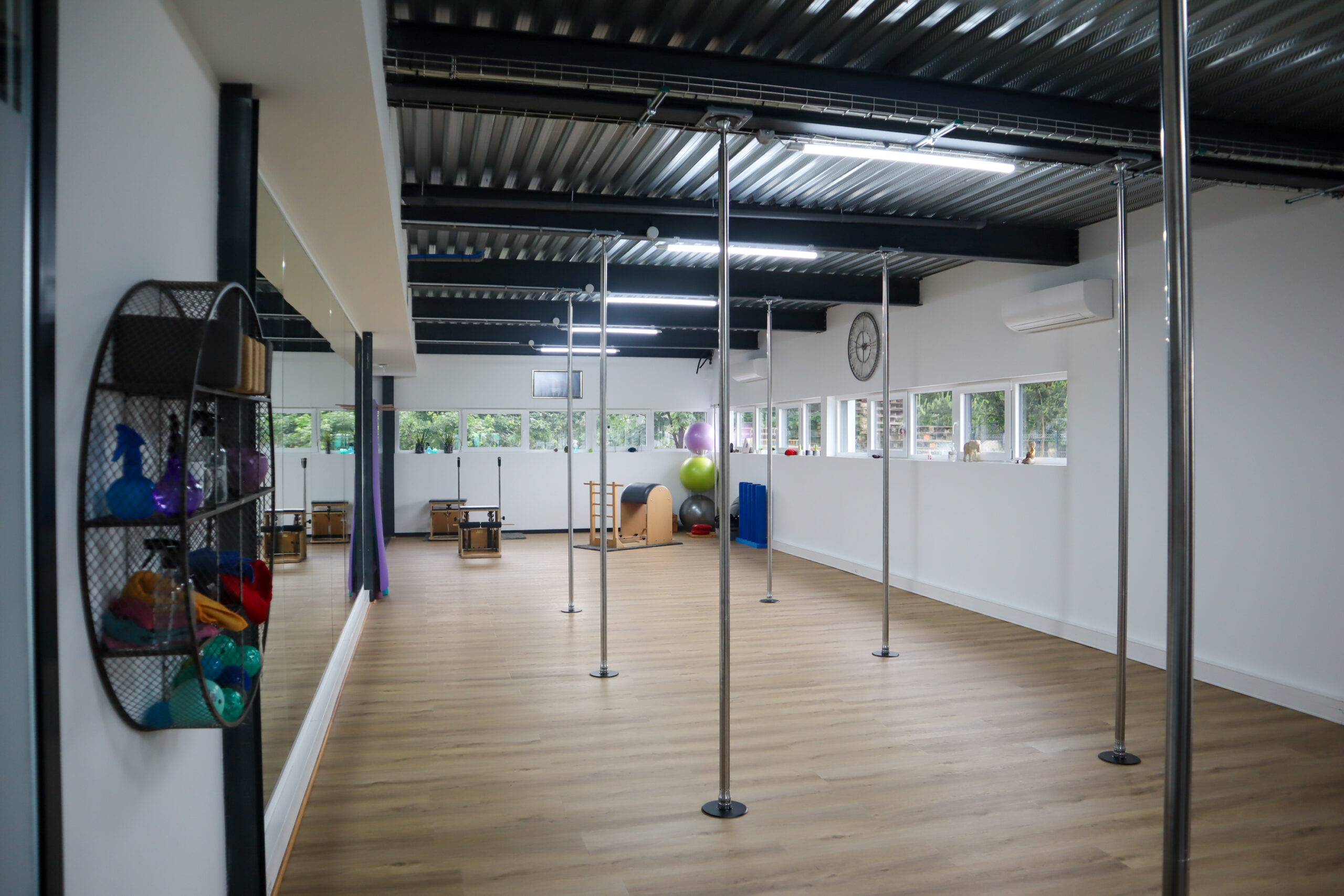 Studio Flow – Pilates – Yoga – Garuda® – Pole Dance